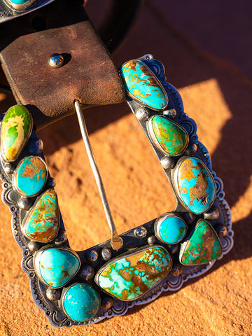 Buckles – Brit West